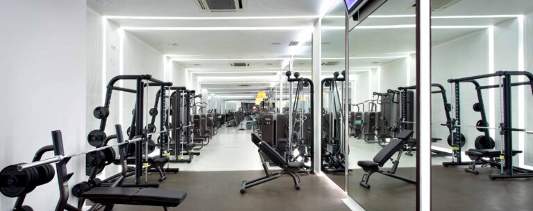 Balmes - Club Metropolitan